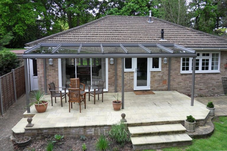 Custom Brackets – Special Fixing of Glass Verandas | Elegant